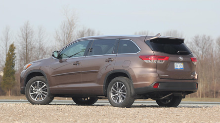 2017 Toyota Highlander Review: The Camry Of Crossovers