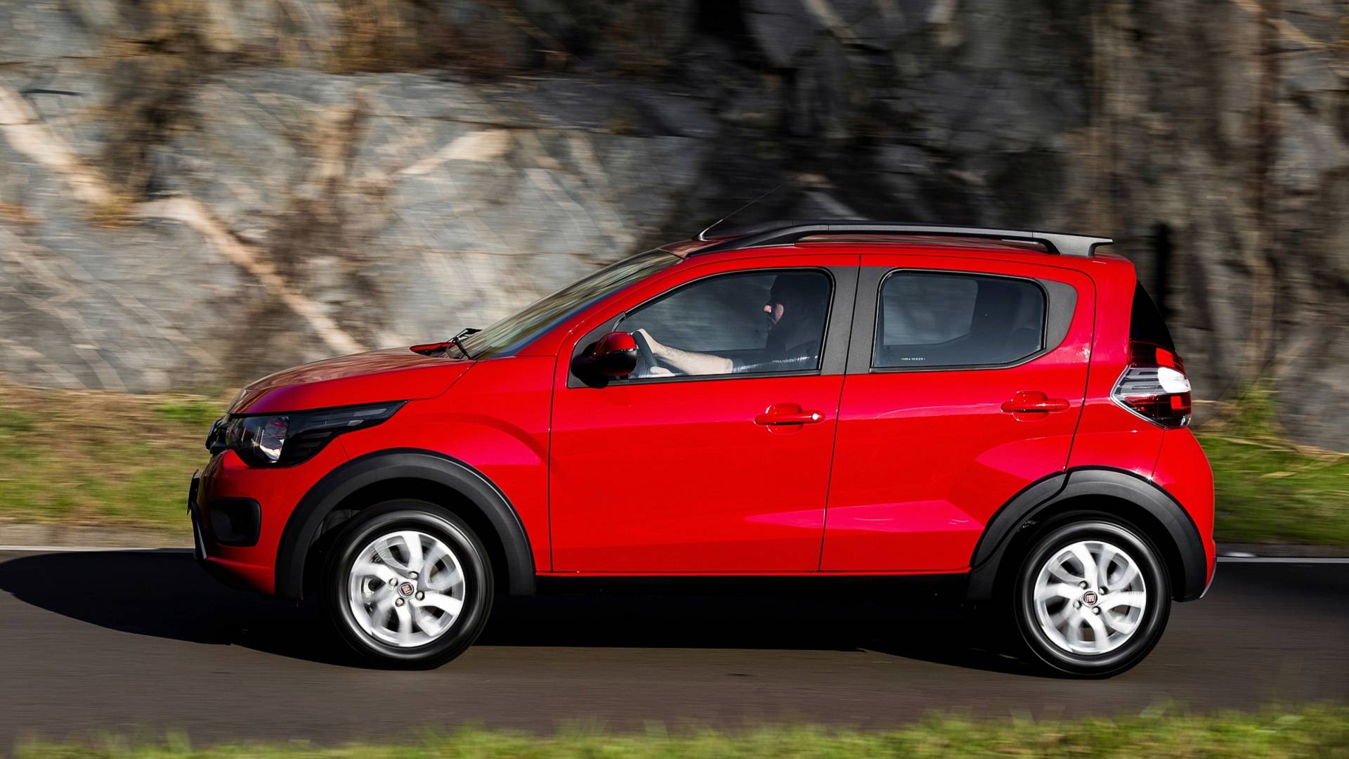 Fiat Mobi ganha série especial Way Extreme por R$ 43.490