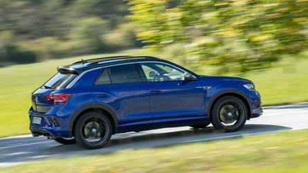Volkswagen T-Roc R, il SUV compatto arriva a 300 CV