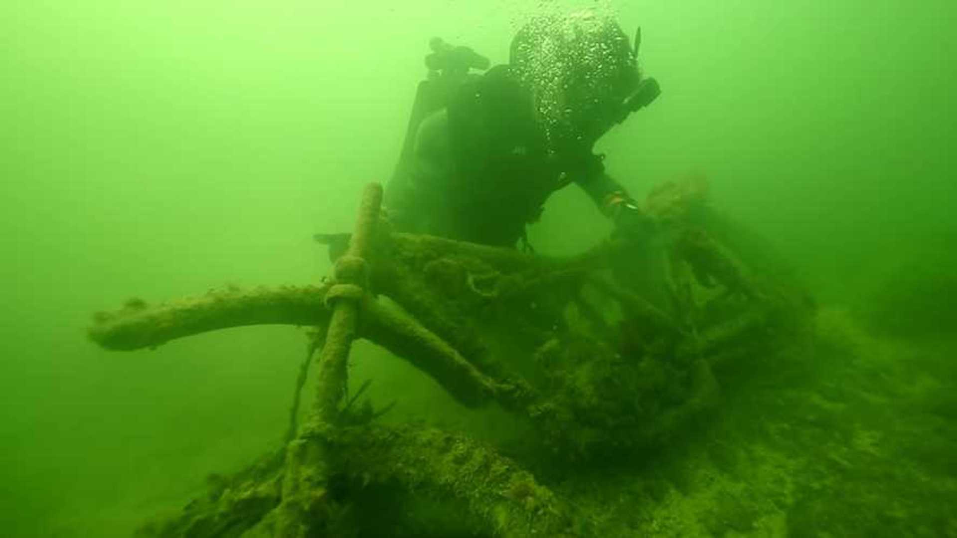 Watch Divers Discover 10 Sunken Cars | Motorious