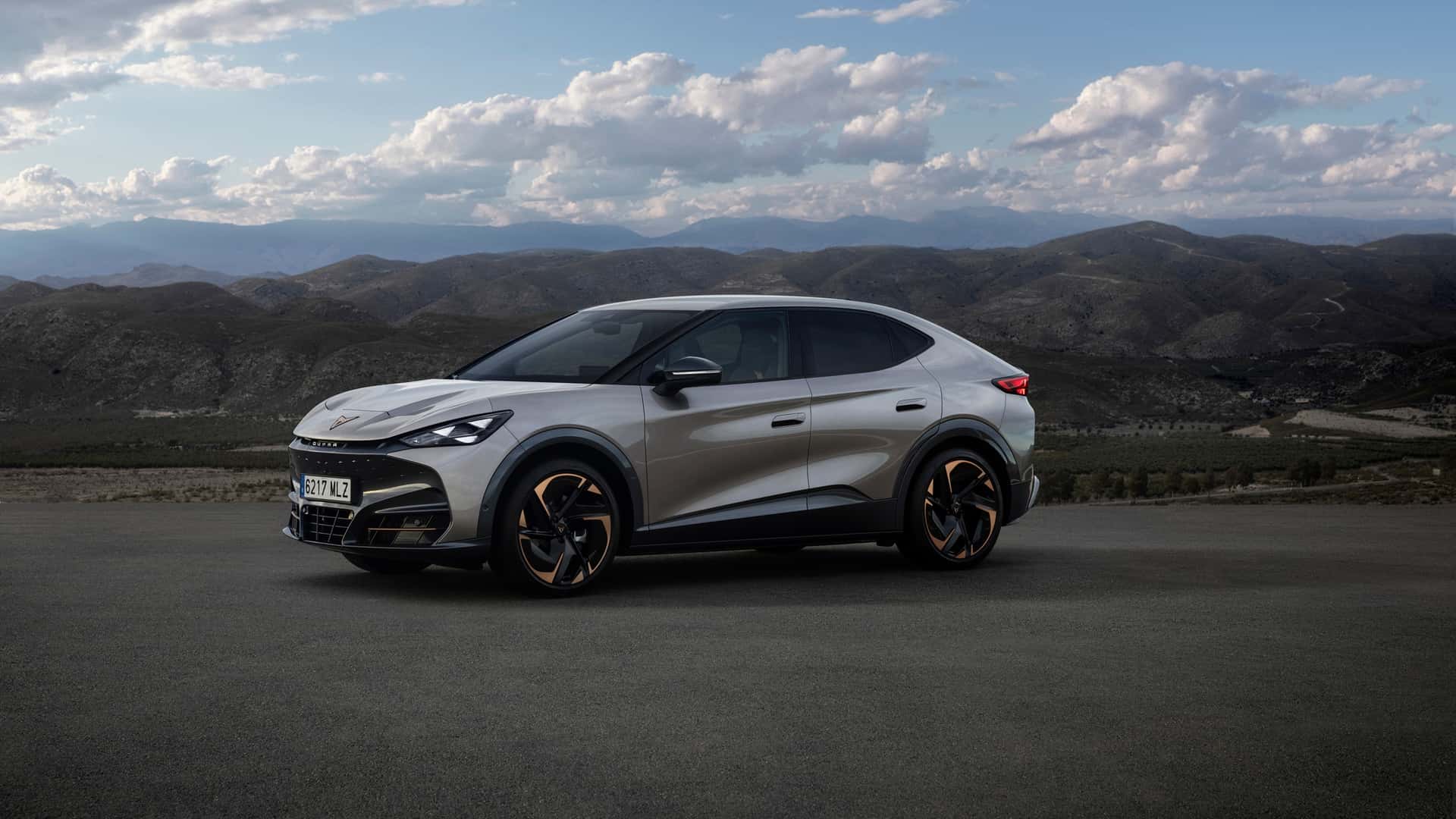 Lo más top de CUPRA ya se puede comprar: precios CUPRA Tavascan 2024