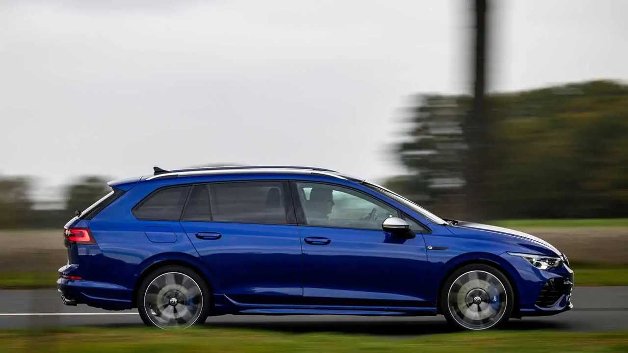 Flagra: Por que a Volkswagen testa a nova Golf Variant 2023 no Brasil?