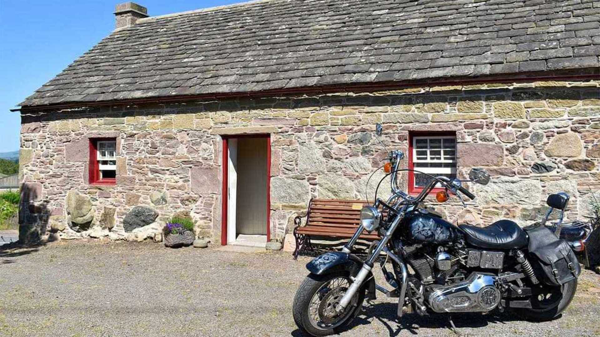 Non-Profit Raises Funds To Save Davidson Cottage in Scotland