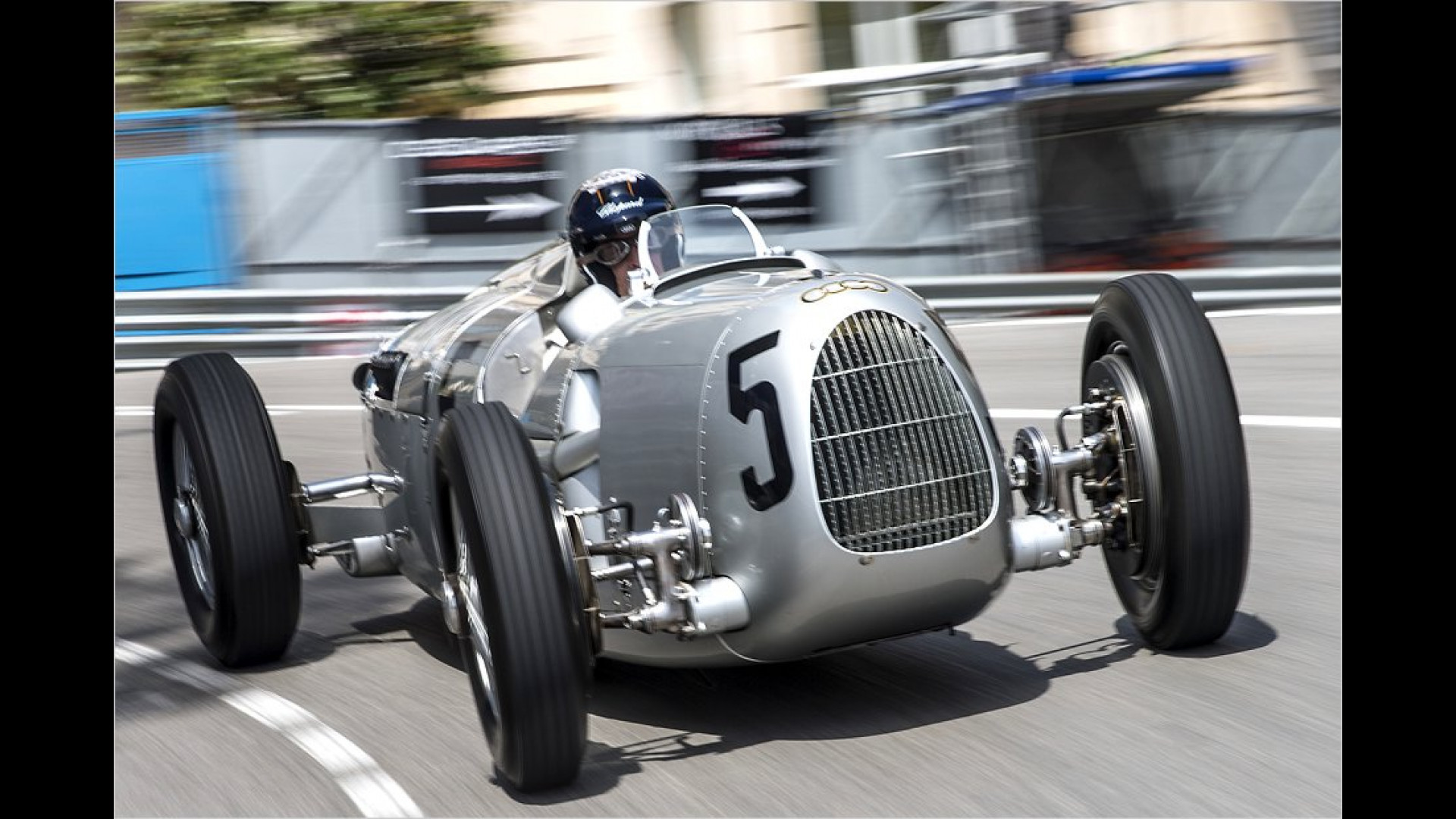 Auto Union Typ C mit Jacky Ickx in Monaco