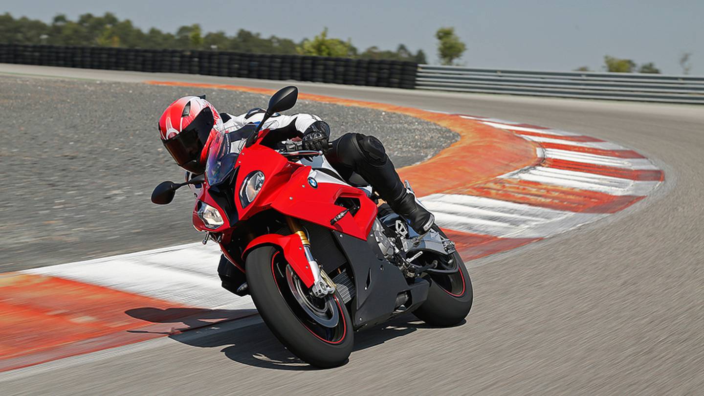 BMW's Fast Bike Just Got Faster: the 200hp 2015 BMW S1000RR - 2014 Intermot