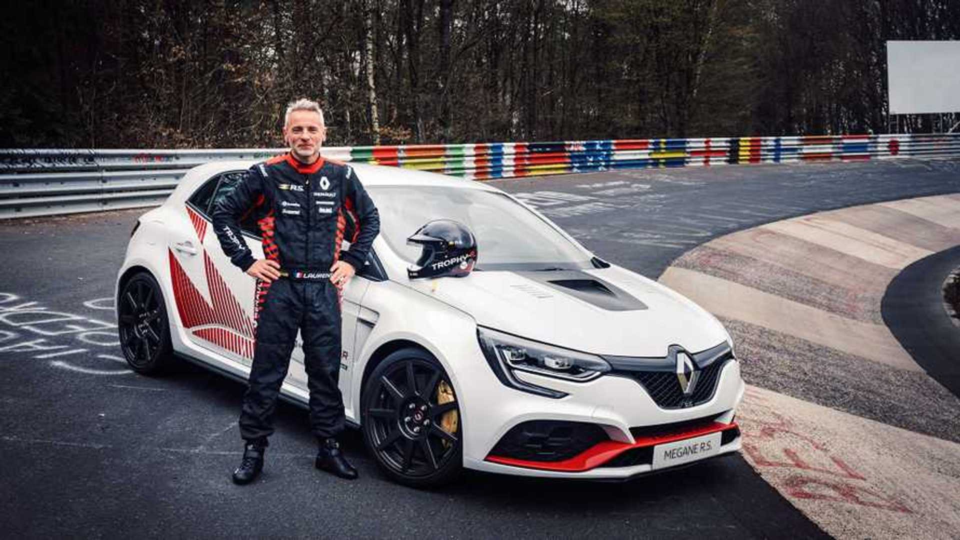 Renault Mégane R.S Trophy-R supera Civic Type R em Nürburgring