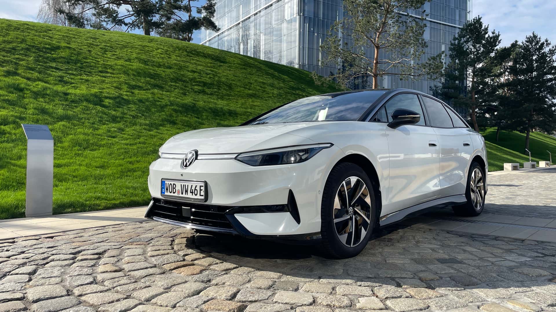 2025 Volkswagen ID.7 First Drive Review: Comfy, Long-Range Cruising