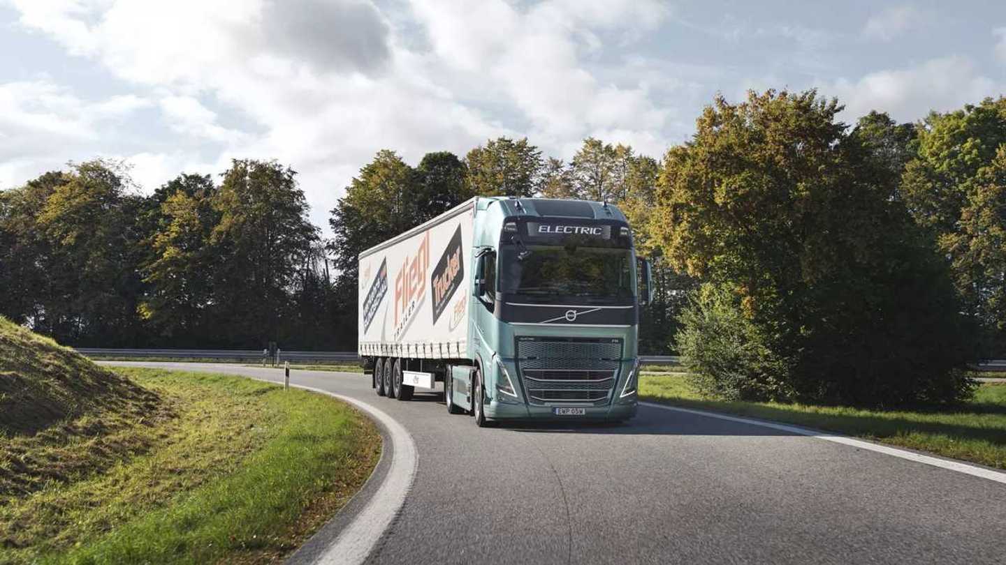 Volvo FH Electric Successfully Completes Green Truck Route Test