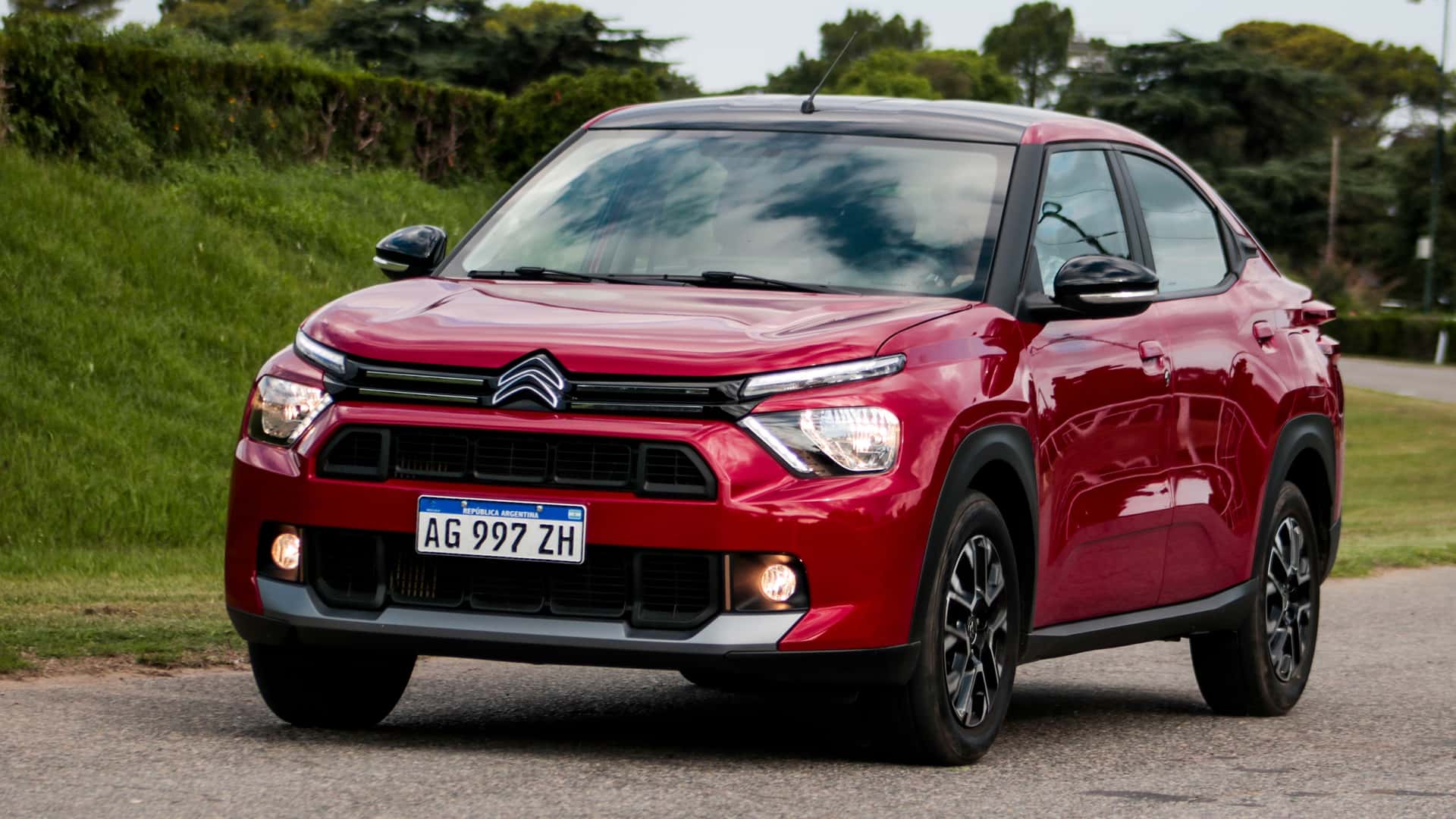 Crítica: Citroën Basalt Shine T200 CVT