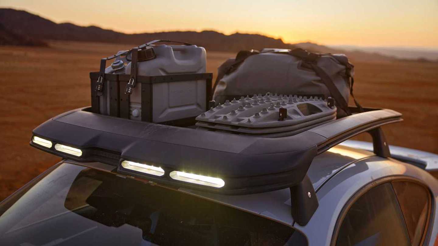 2023 Porsche 911 Dakar Debuts In LA With Three-Inch Lift, 473 HP