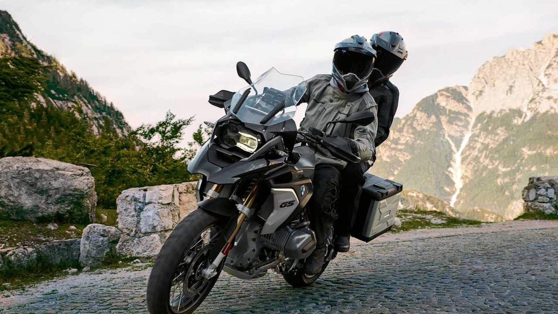 10 Best Motorcycles For Carrying A Passenger