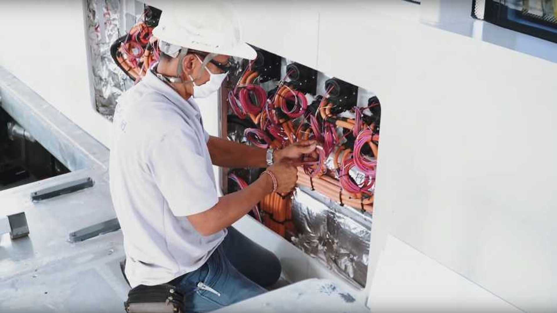 Incredible Electric Ferry Fast Charges Using 26 Plugs Simultaneously ...