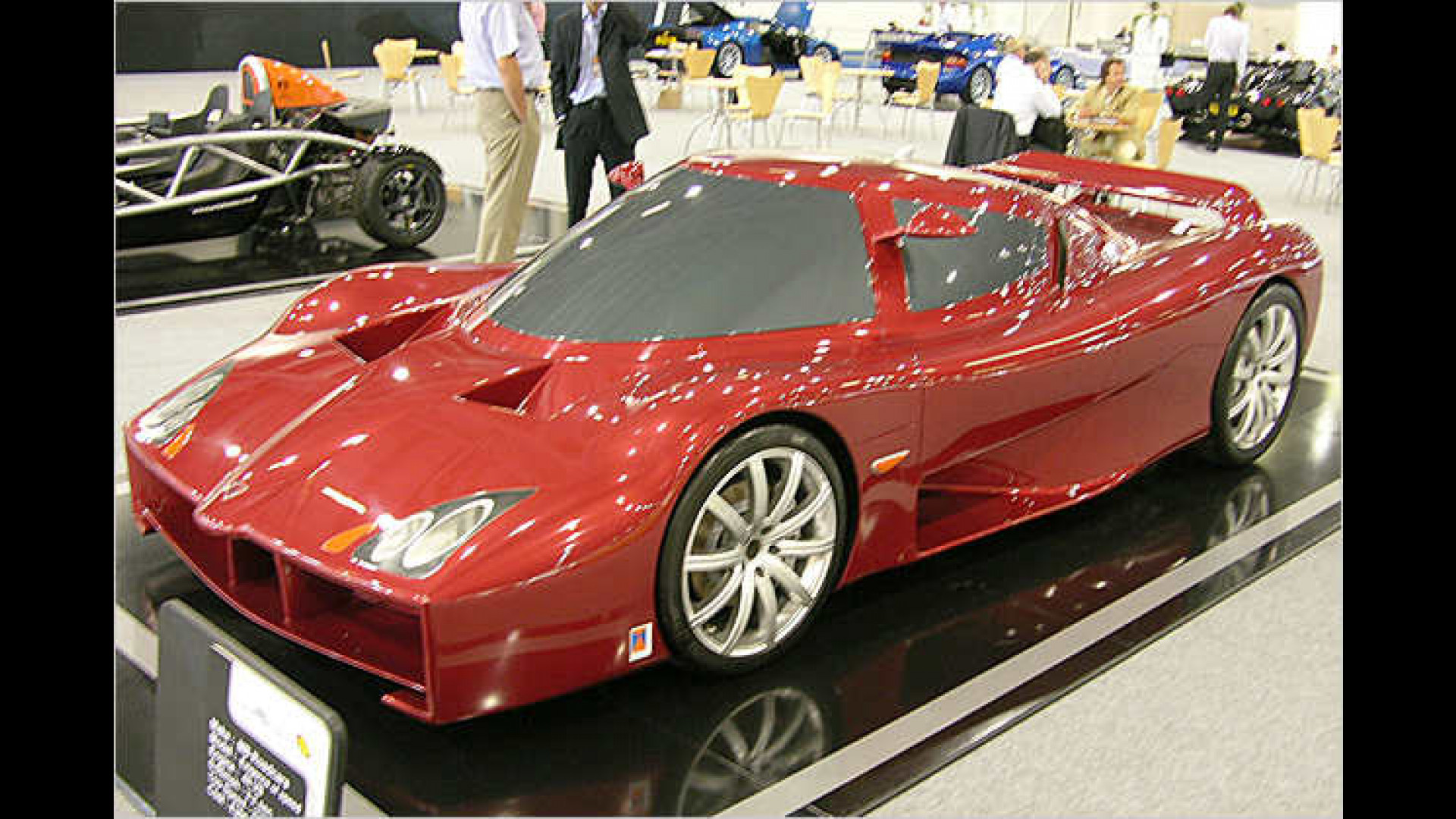 Notwendig schnell: Supersportler EoS von MB Roadcars