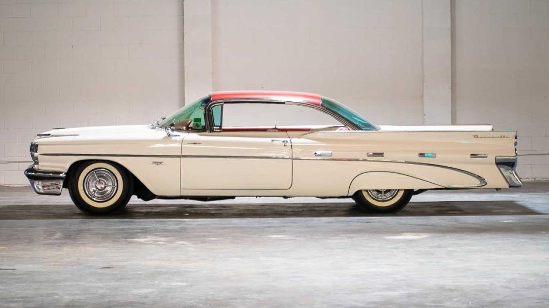 The Watson Collection Nets $3.2M, 1970 Hemi 'Cuda Top Seller | Motorious