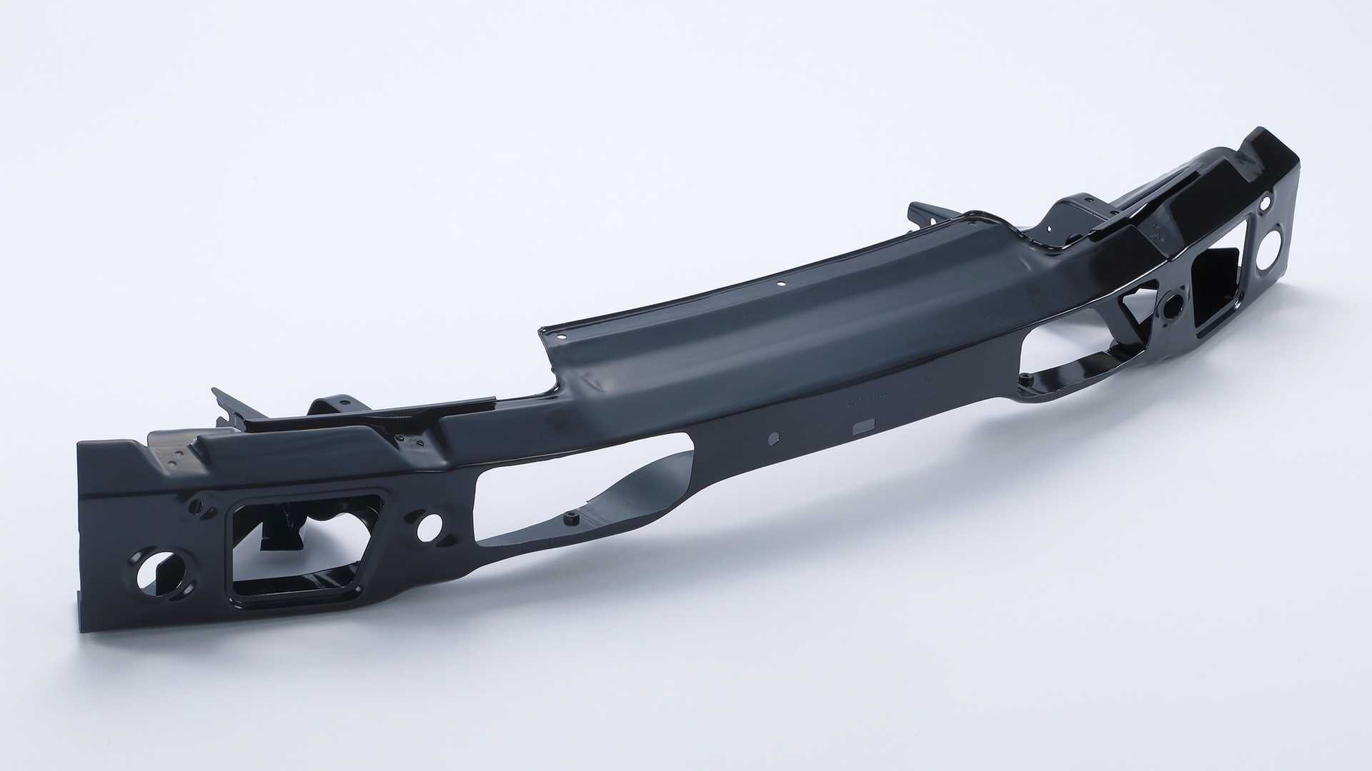 Nissan Building New Parts For Classic R33, R34 Skyline GT-R