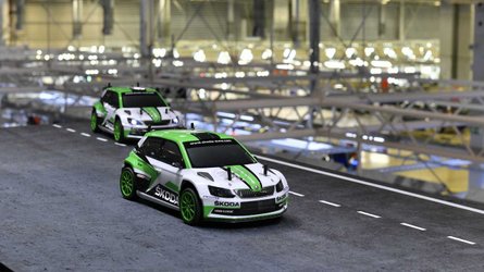 Visita la planta de Skoda con dos Fabia R5... de radiocontrol