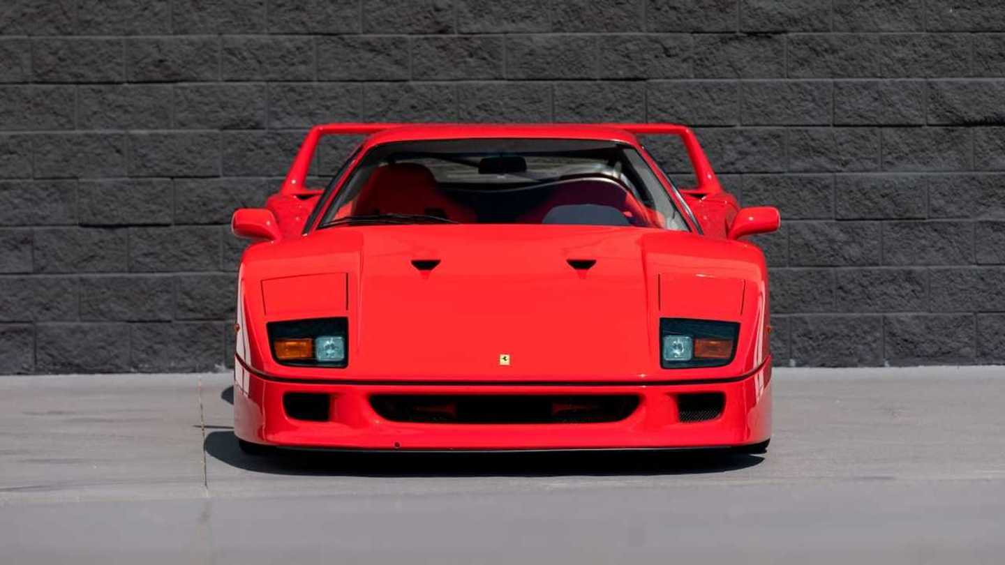 All’asta una delle ultime Ferrari F40 di sempre