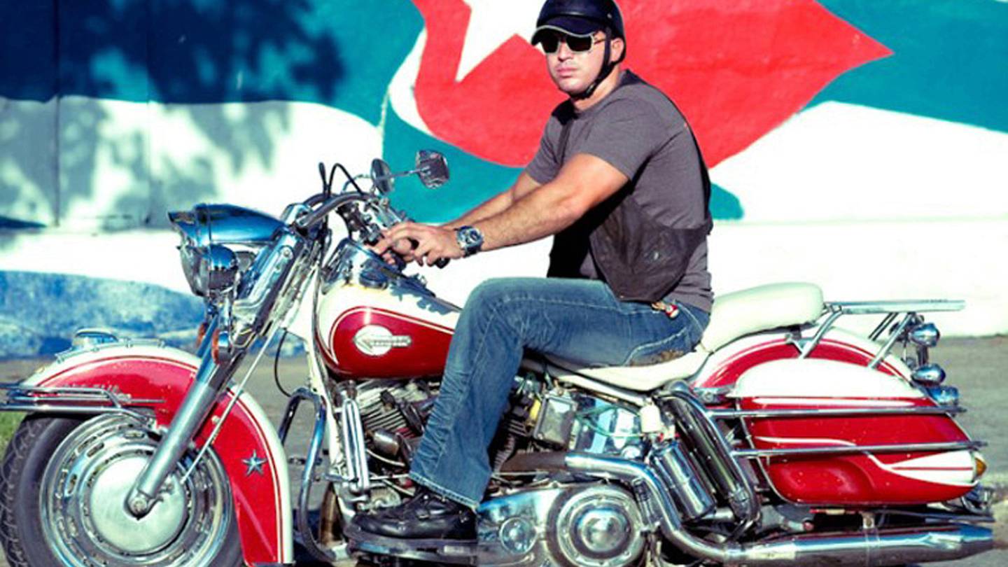 Viva Harlistas! Antique Harley-Davidsons Still Prowl Cuba