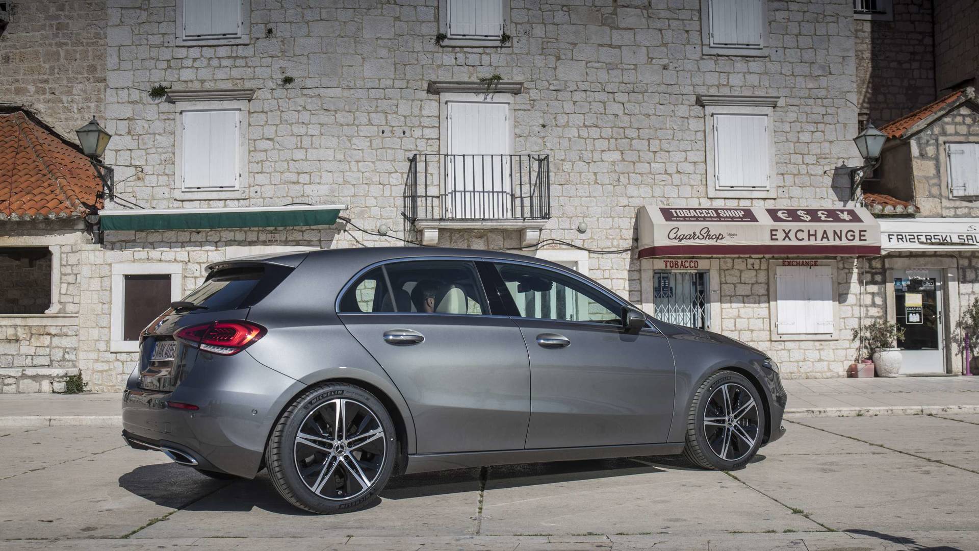Nuova BMW Serie 1 sfida Mercedes Classe A