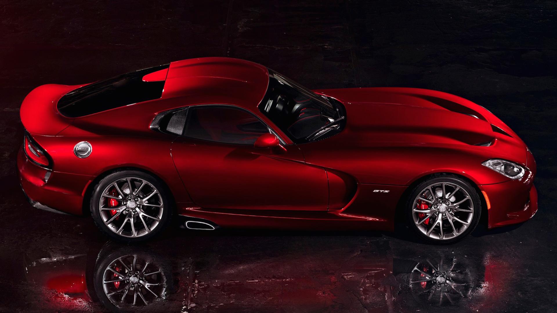 Vídeo: este Dodge Viper RT/10 abandonado regresa a la vida