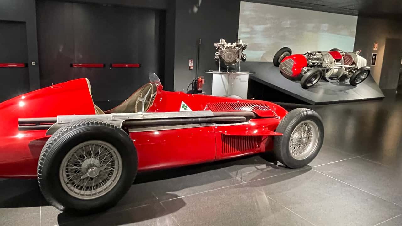 Crítica de turismo: Museo Alfa Romeo (Italia)