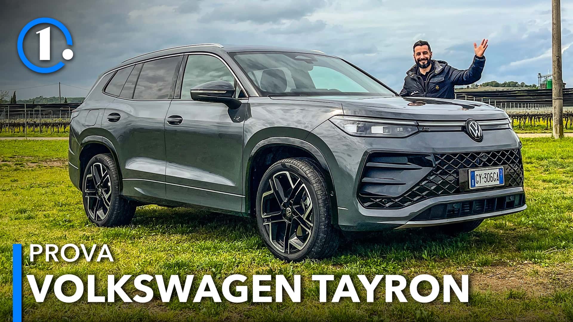 Volkswagen Tayron, ecco come va il SUV a 7 posti (anche Diesel)
