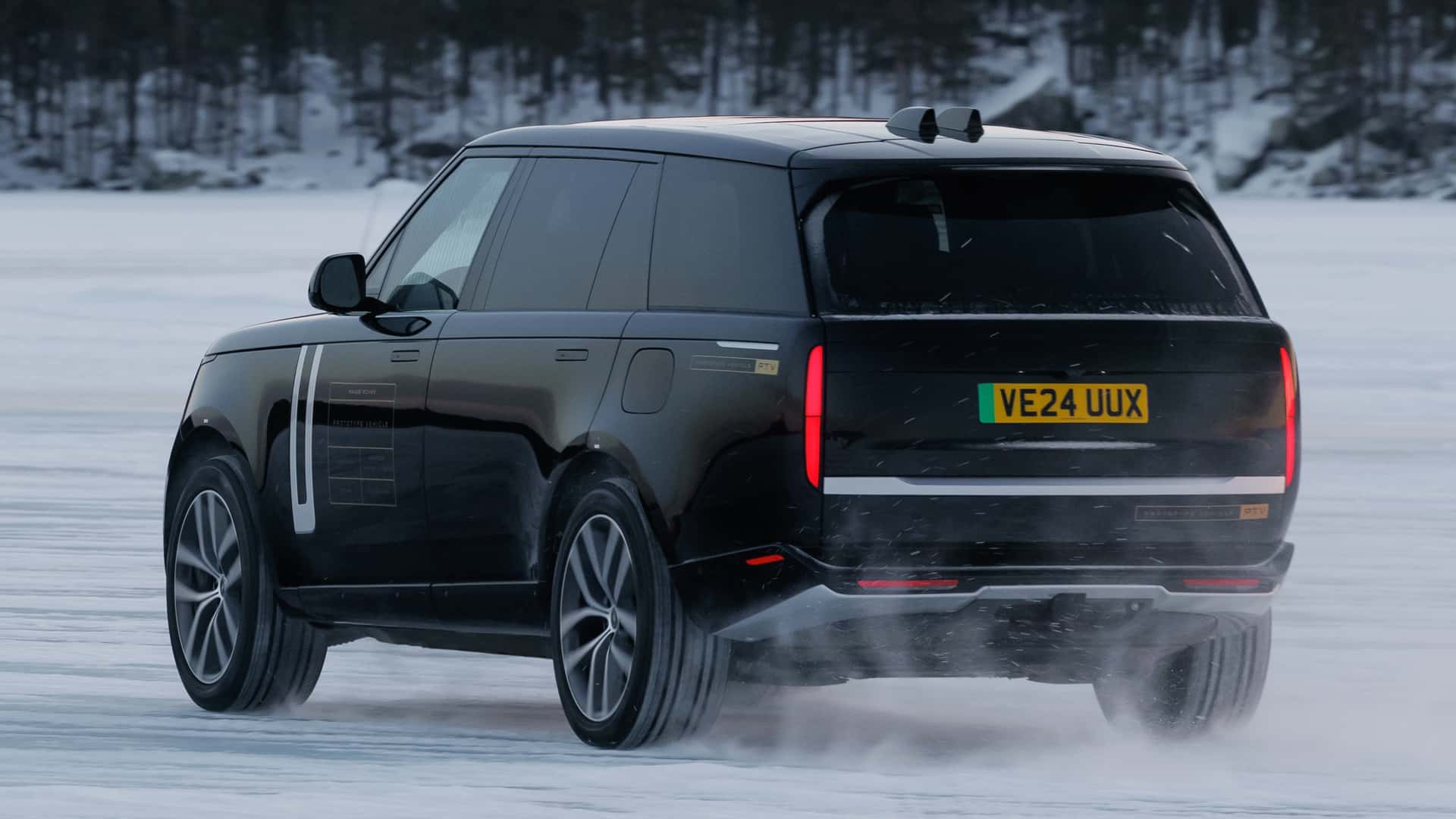JLR revela primeiro Range Rover elétrico de produção; SUV estreia ainda ...