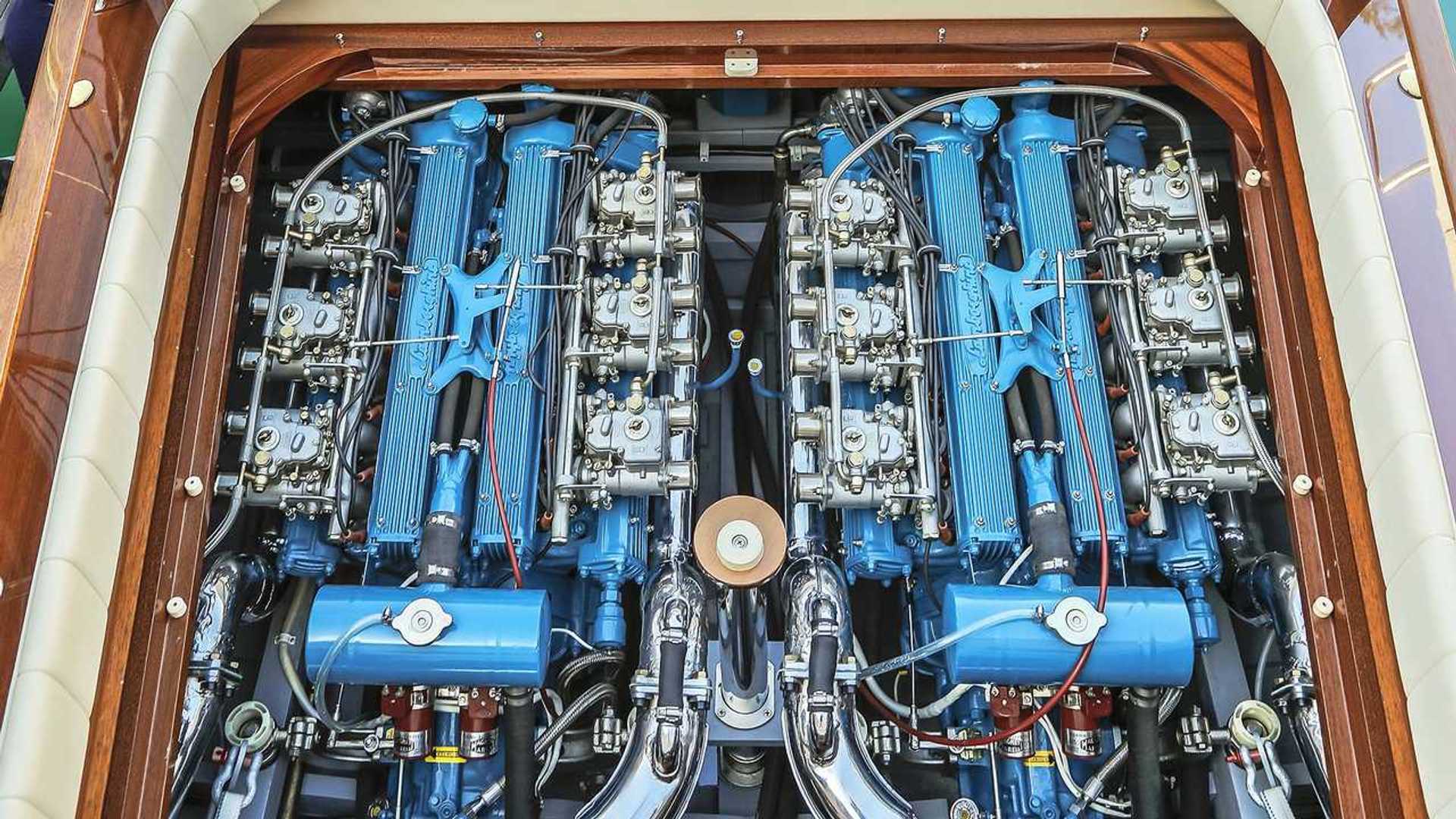 Coches y lanchas Riva, una larga historia de amor