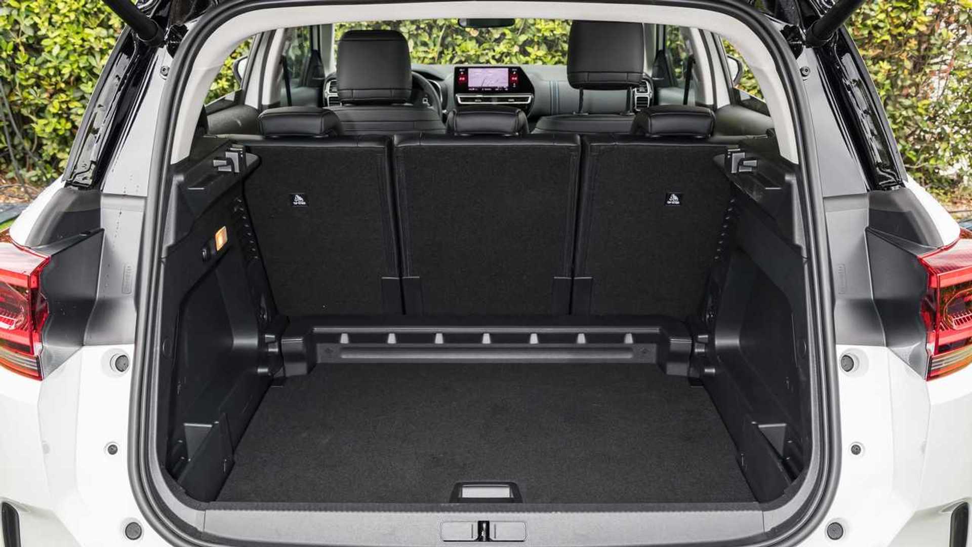 Citroen C5 Aircross: interni, bagagliaio, consumi, come va,