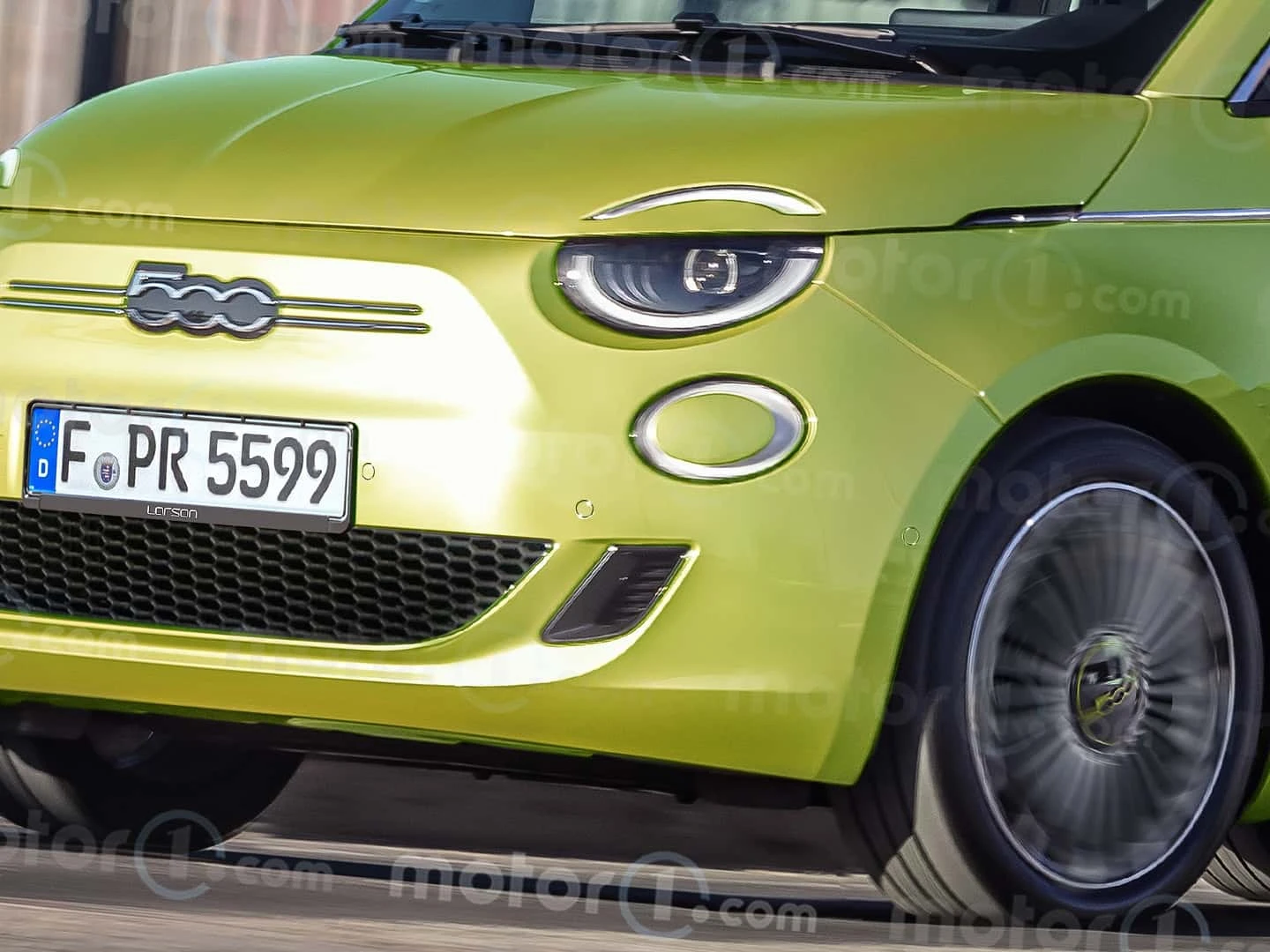 La nuova Fiat 500 ibrida arrivera nel 2025 e potrebbe essere cosi