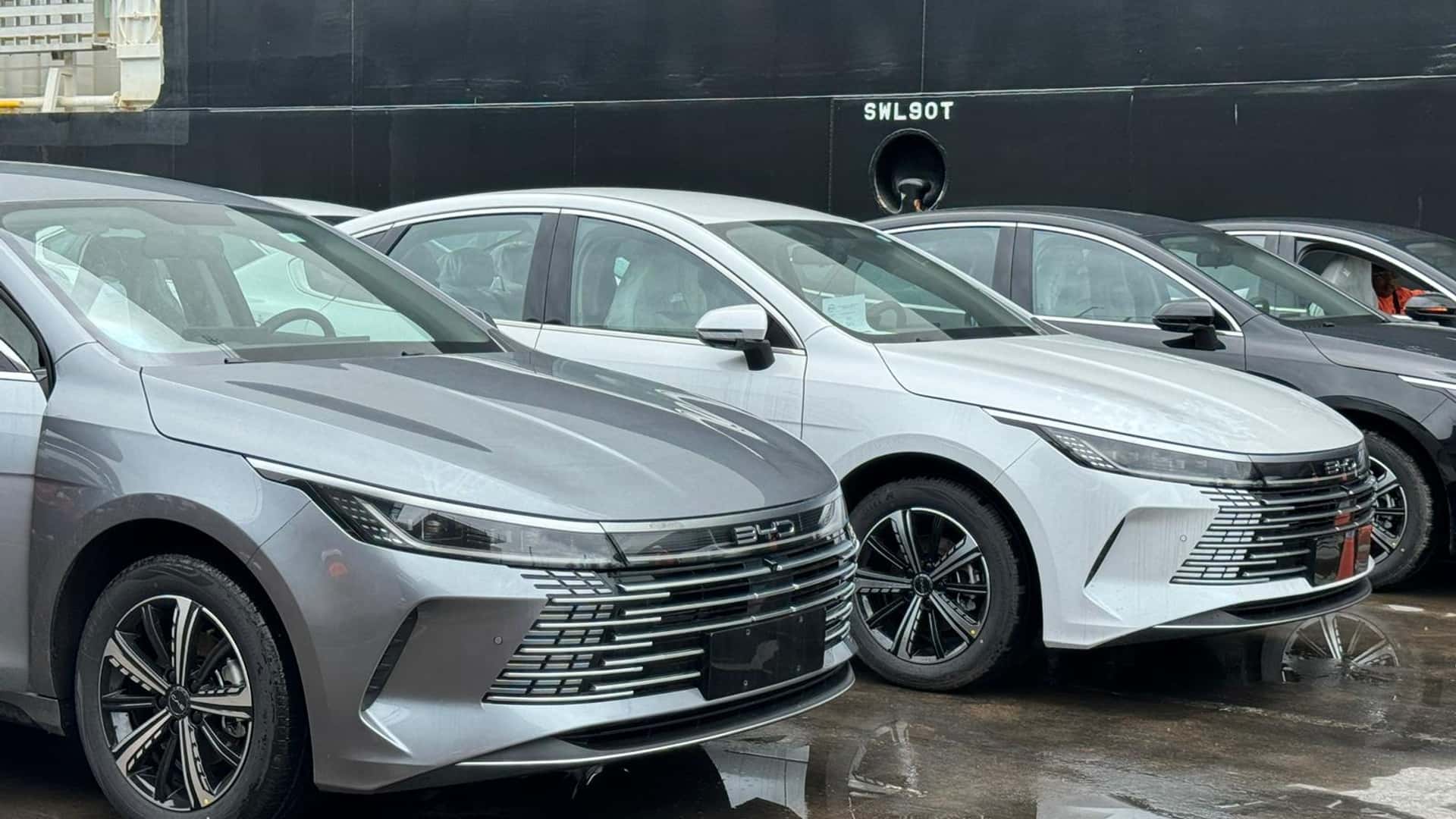 Governo agradou tanto BYD quanto Stellantis, GM, VW e Toyota