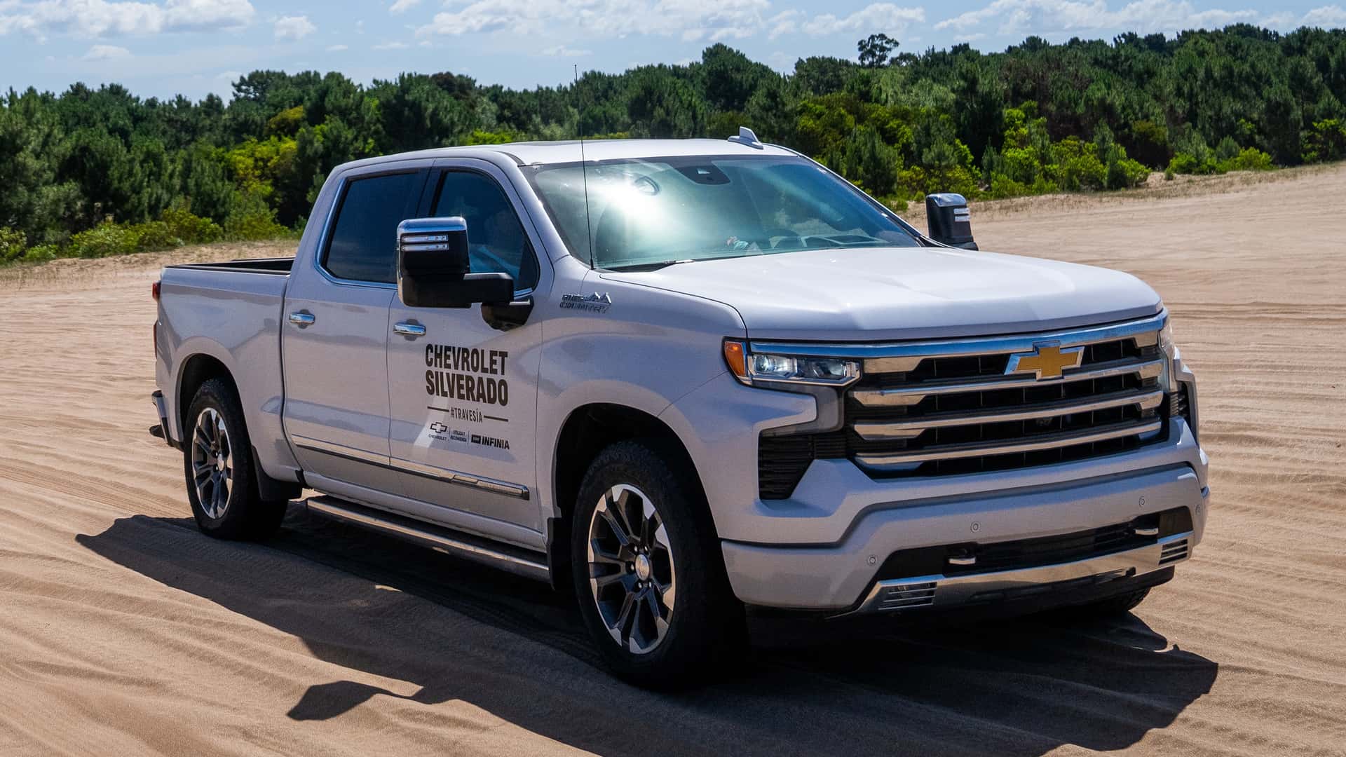 Crítica: Chevrolet Silverado V8 High Country (2025)