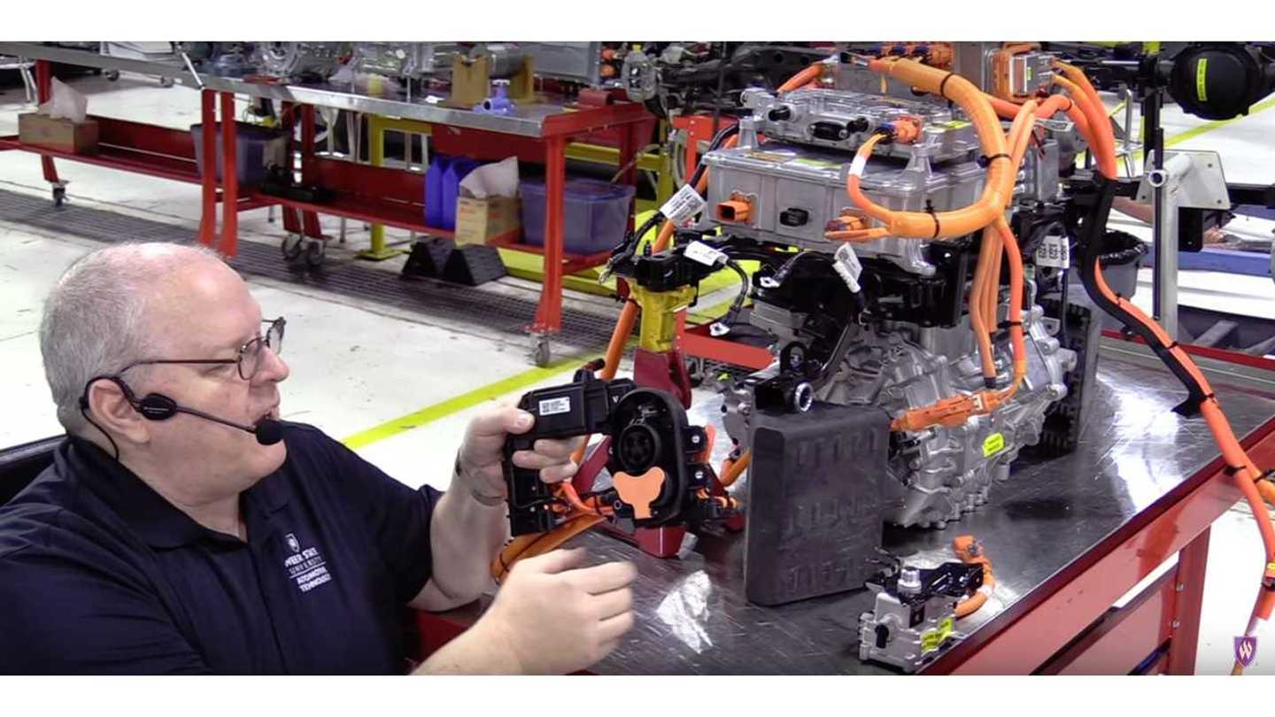 WeberAuto Examines The Chevy Bolt EV's Battery Coolant System