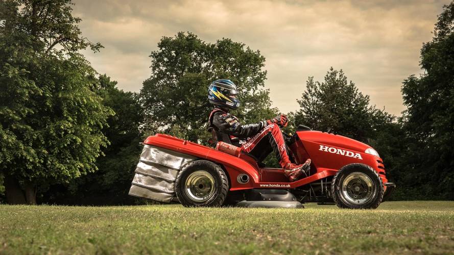 Honda Mean Mower Hits 100 MPH In 6.285 Seconds, New Guinness Record