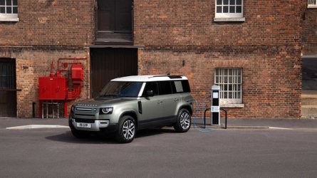 Land Rover Defender Gains PHEV Powertrains, 27-Mile Electric Range