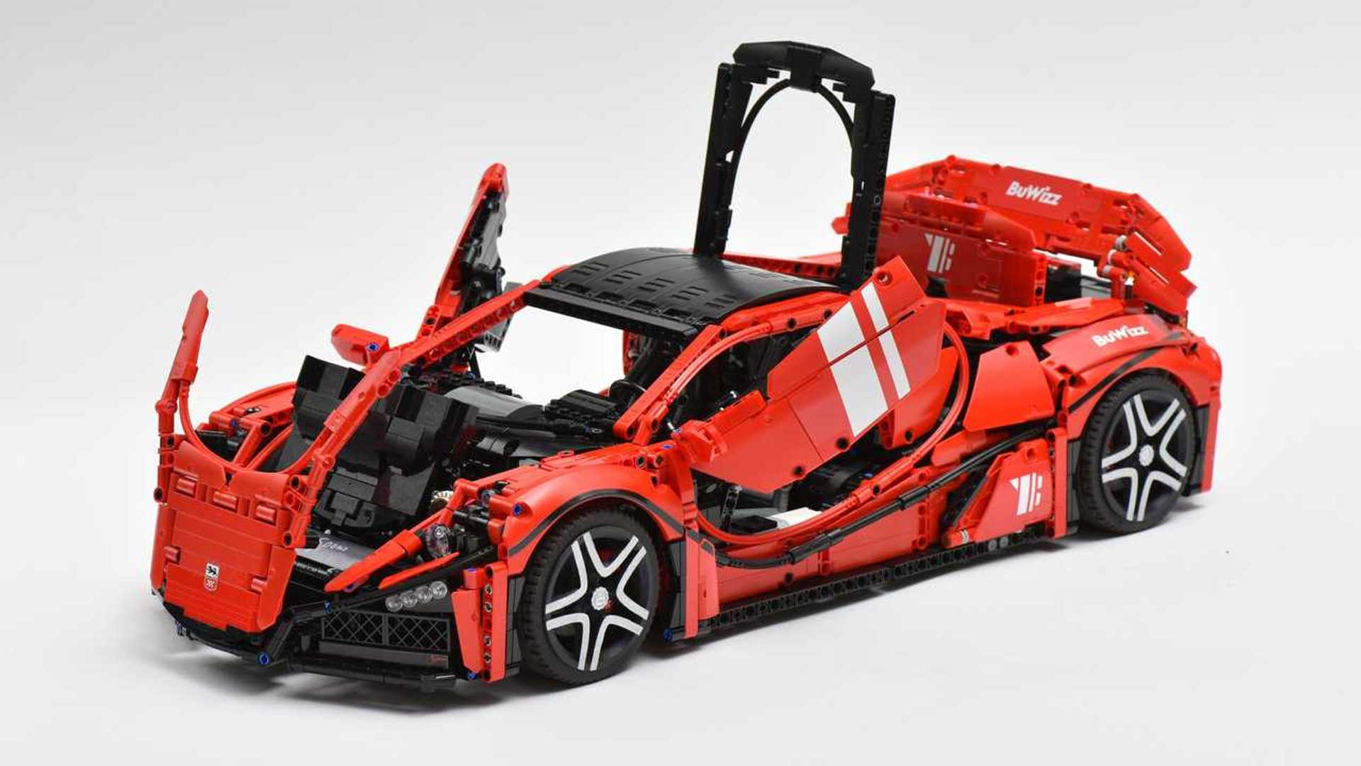 El GTA Spano a escala 1:8 es el nuevo Lego más rápido del mundo