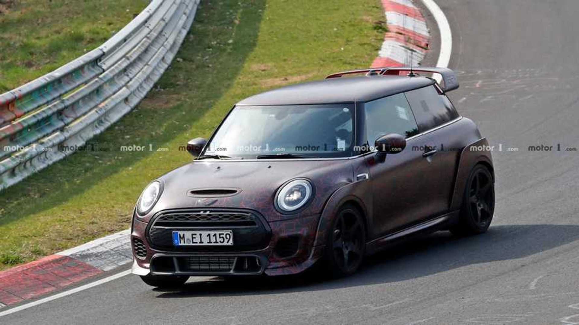 Mini confirme moins de 8'00" sur le Nürburgring pour la JCW GP