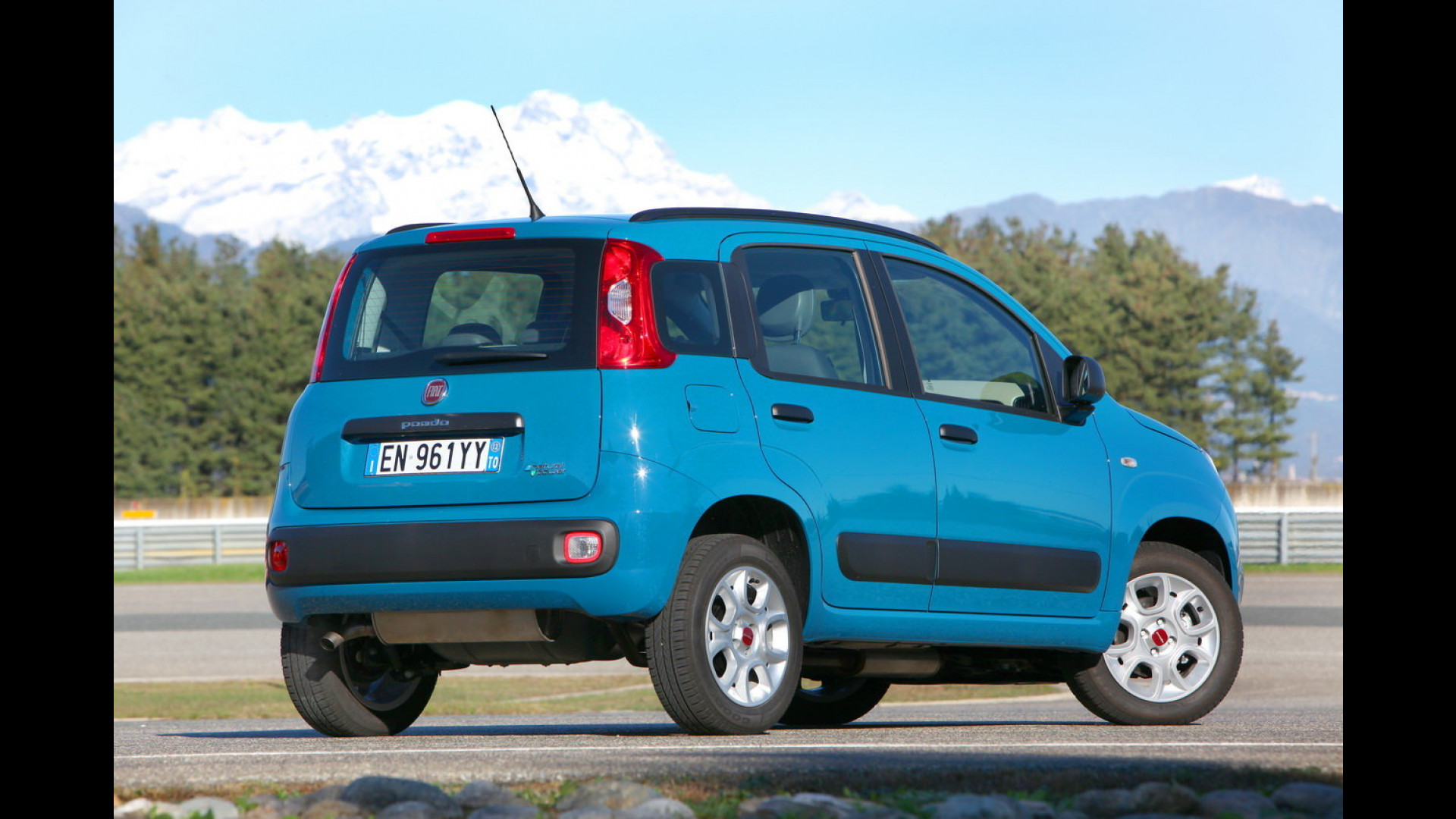 Fiat Panda, prova su strada dell'auto più venduta in Italia [VIDEO]