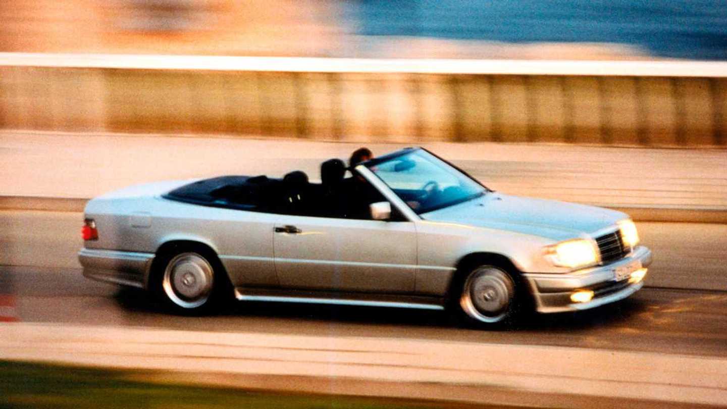 Il y a 30 ans, le cabriolet Mercedes W124 faisait ses débuts