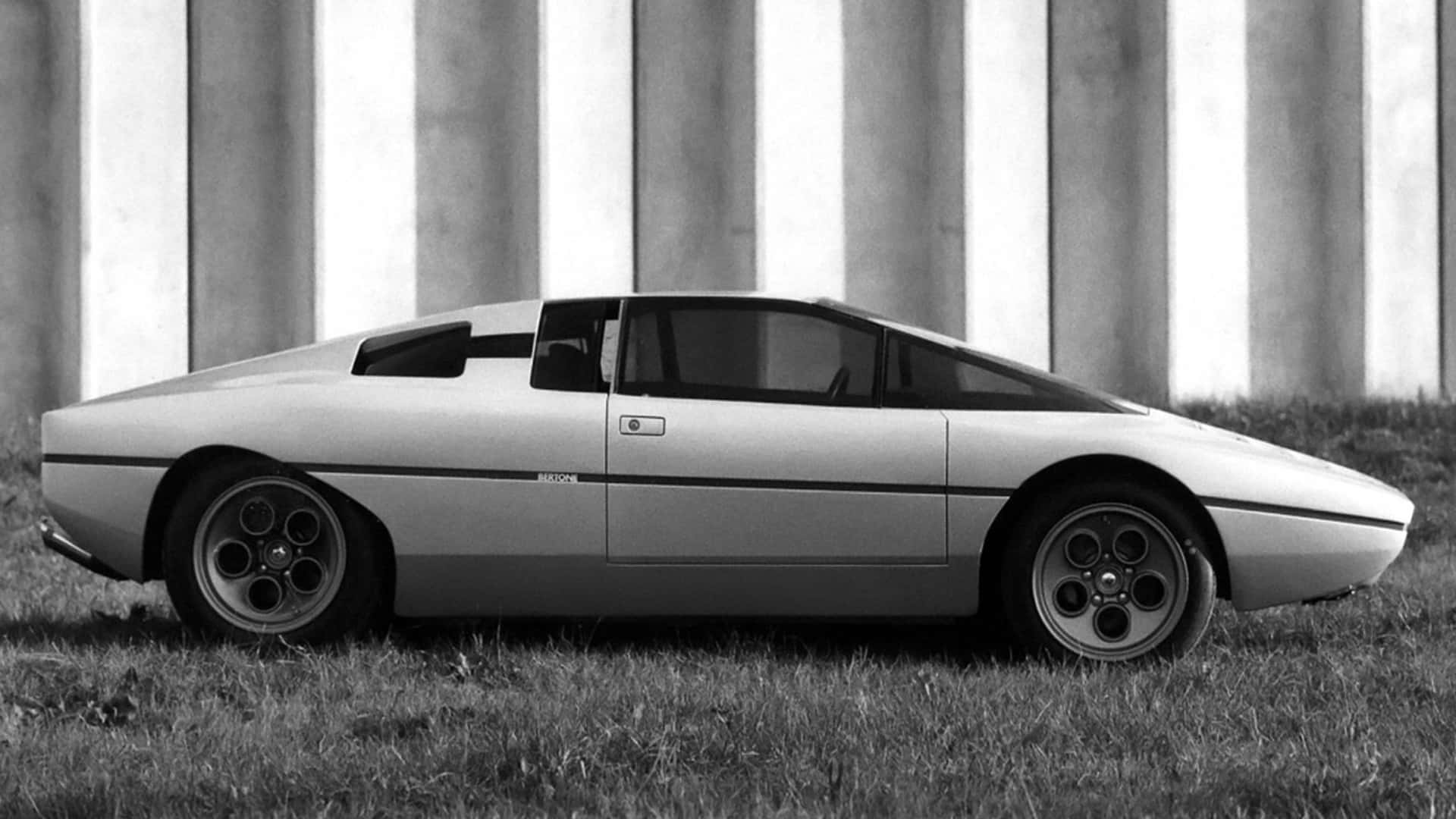 La Lamborghini Bravo, icona italiana con interni in Alcantara