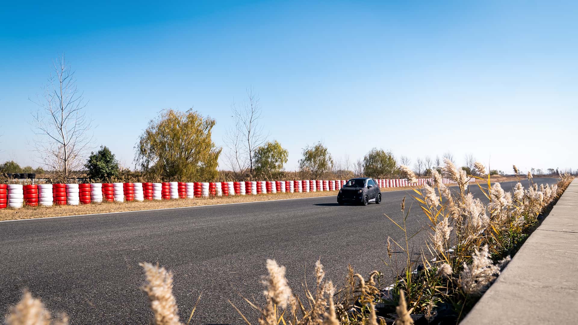 Foto: smart #2, le foto dei test su strada | Motor1.com