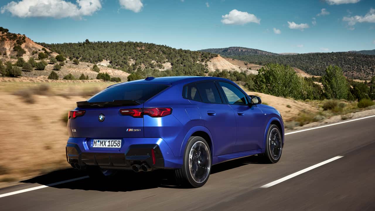 Prueba BMW X2 e iX2 2024, un SUV coupé que crece en todos los sentidos