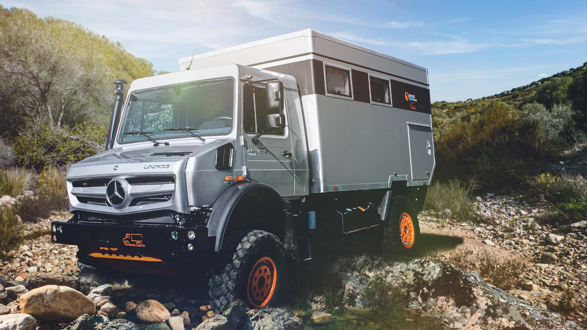 Unimog Hellgeth Mercedes Benz Unimog 4023 Off Road Vehicle 3D Model