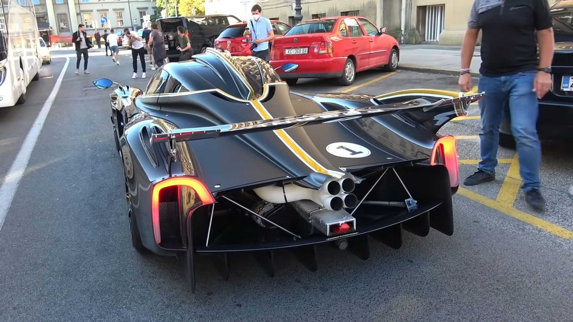 Pagani Huayra R's Insane Revs and Flybys Caught On Camera
