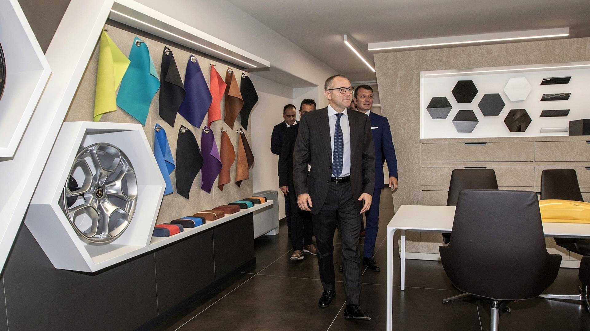 Lamborghini sbarca a Roma, presentata la concessionaria della Capitale