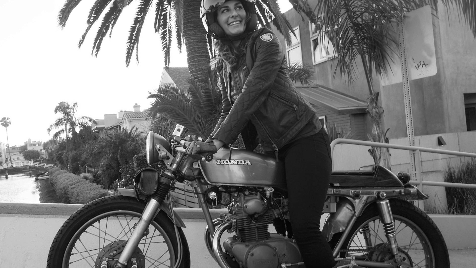 Female Motorcycle Ownership On the Rise