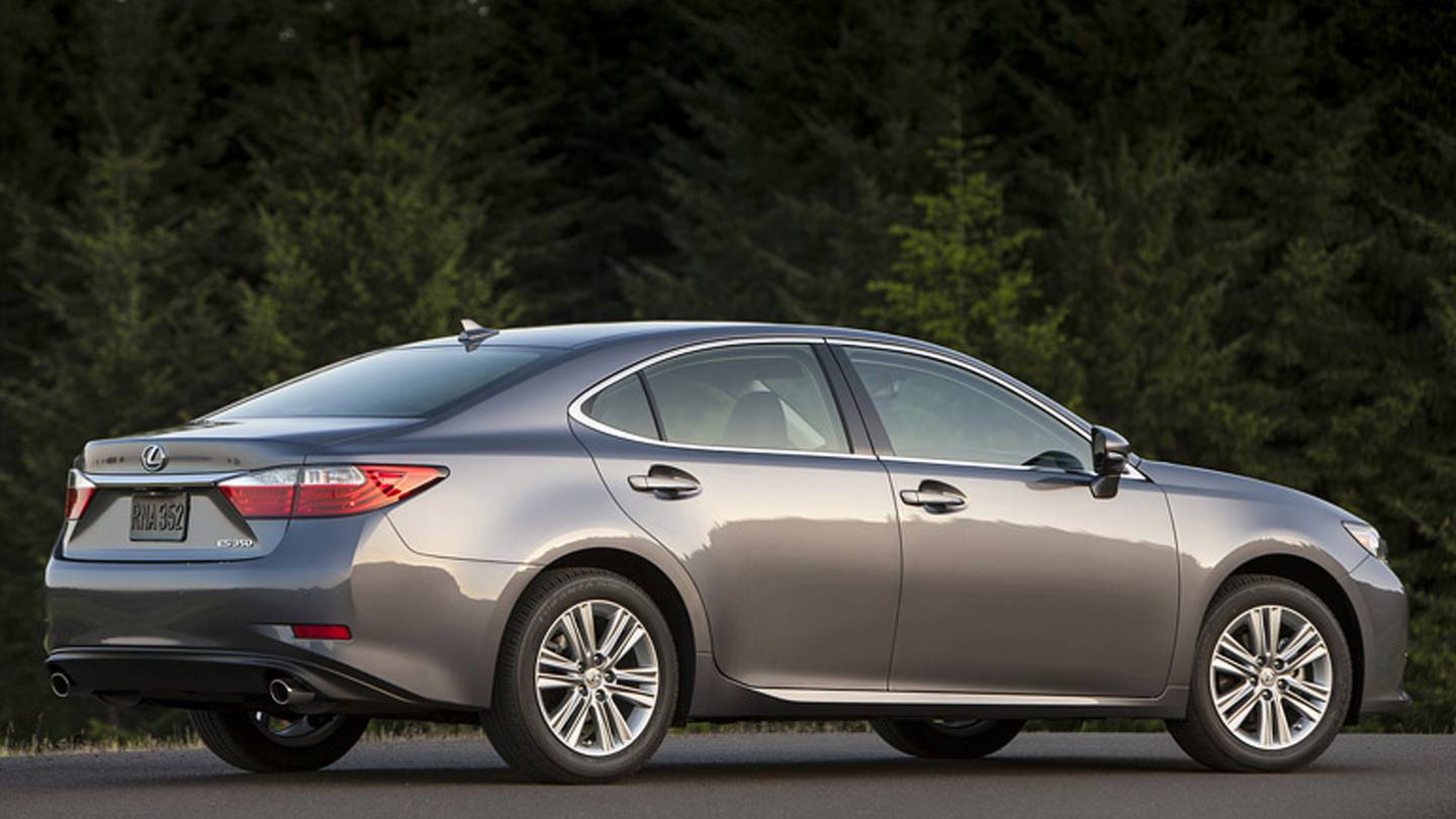 First Drive Review: 2015 Lexus ES350–A Whole Lot of Luxury