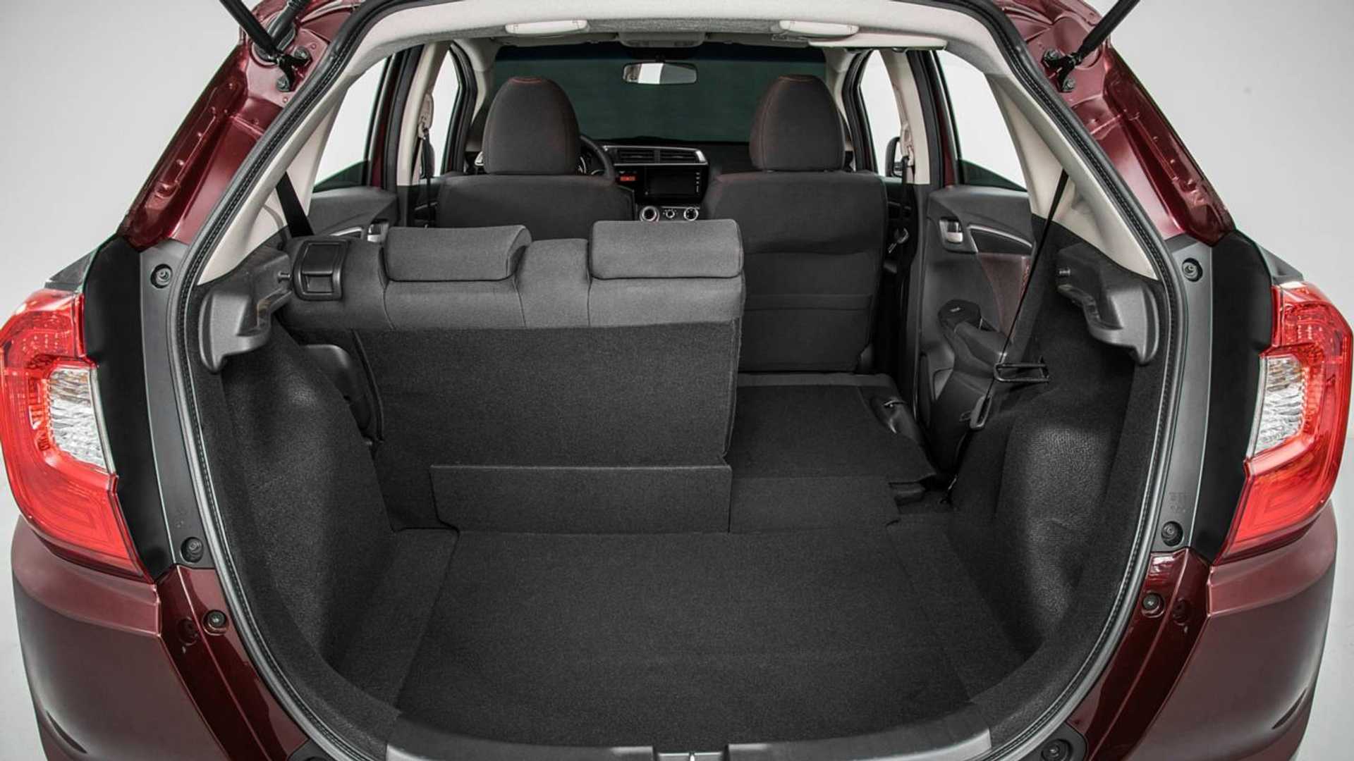 Honda: sistema rebatimento de bancos agora se chama Magic Seat