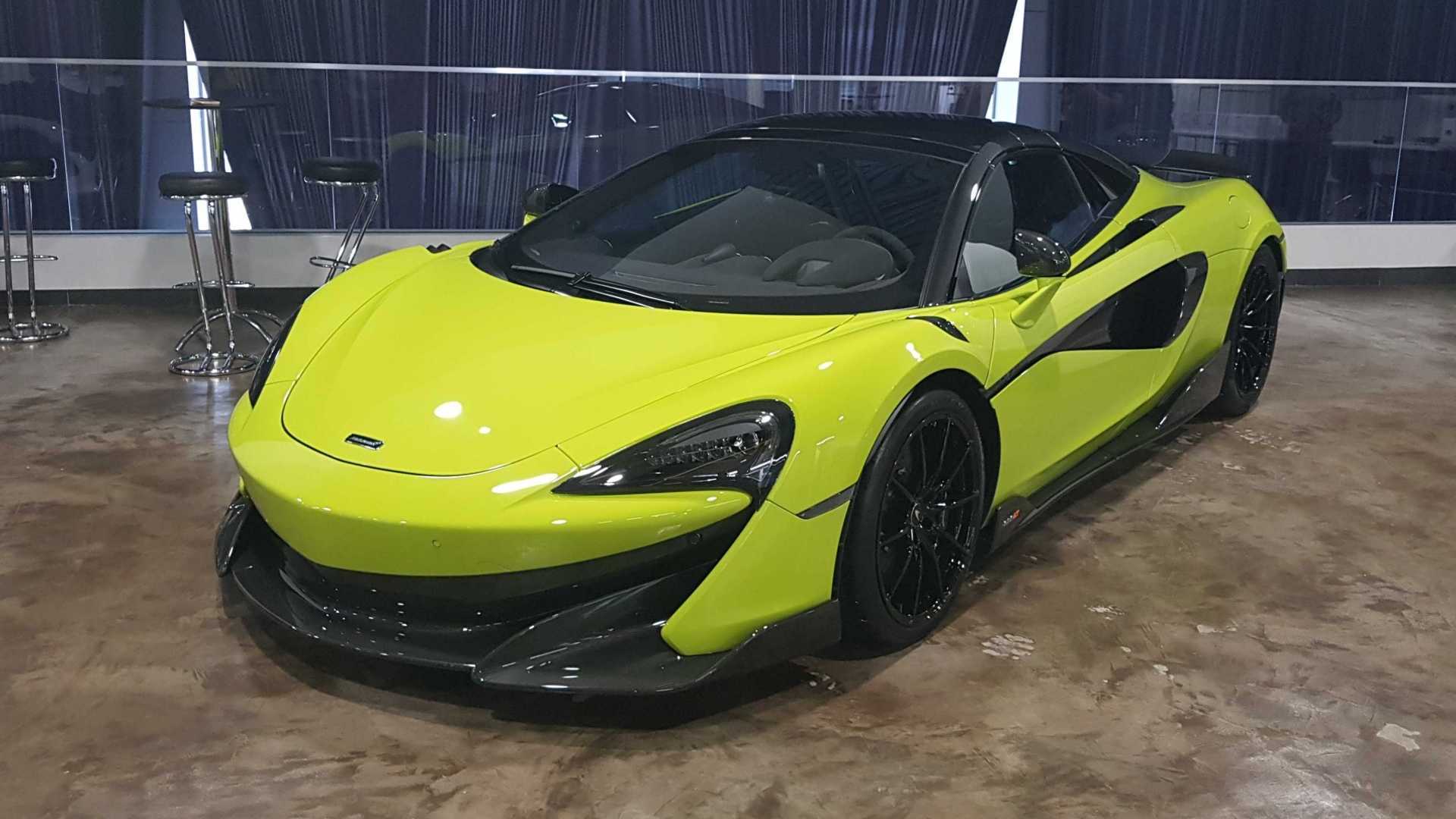 McLaren 600LT Spider e 720S Spider chegam a partir de R$ 3,25 milhões