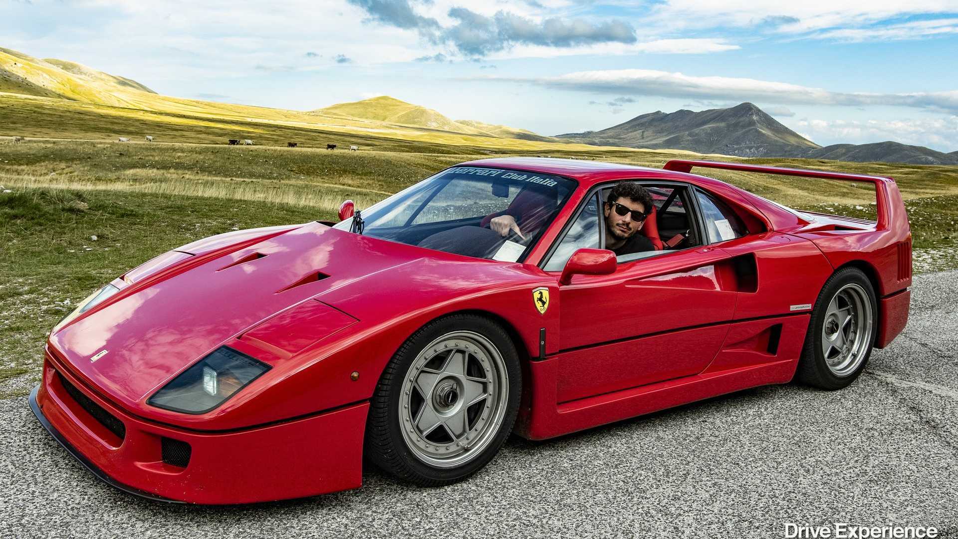 Un giorno con una Ferrari F40, il regalo di Natale di Davide Cironi